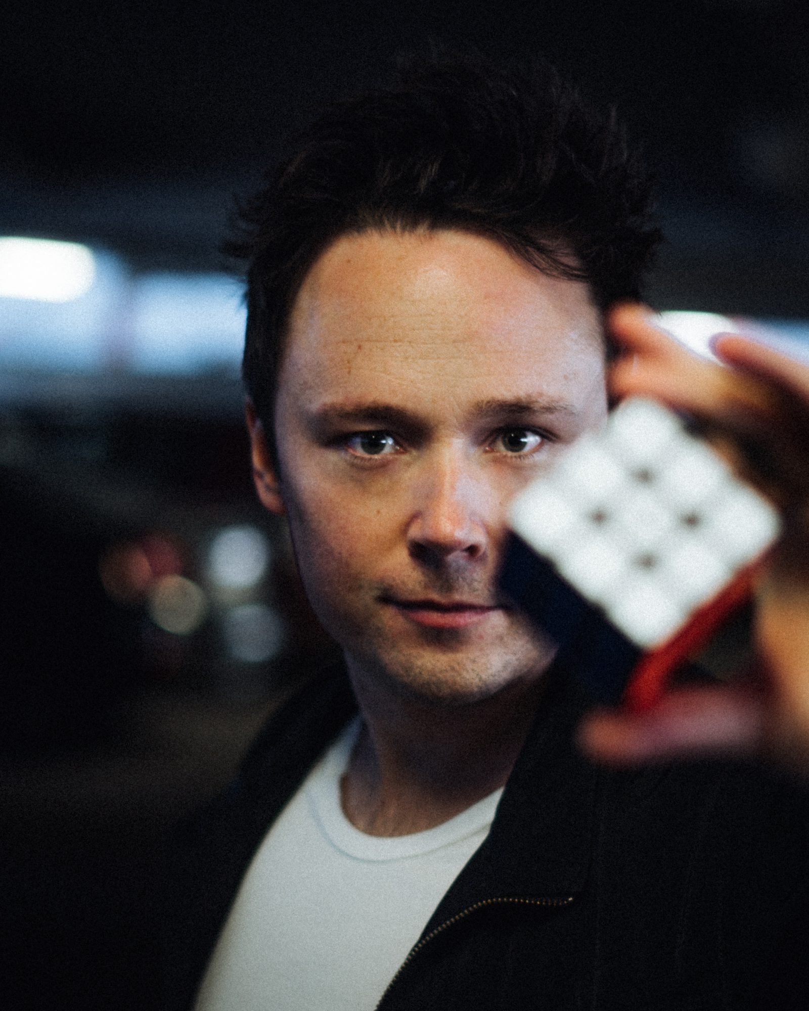 Hire Magician - Daniel Kane - 100% World Class Magic For Events